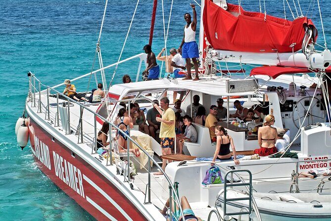 Half-Day Private Catamaran And Dunn's River Falls Tour in Ocho - Authentic Experiences and What Travelers Say