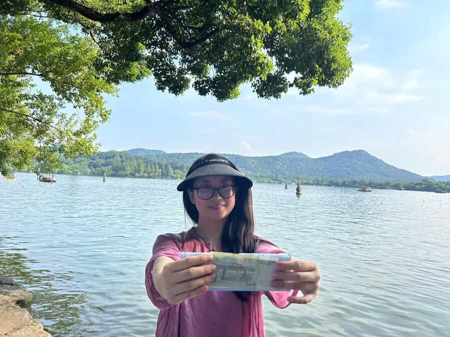 Half Day Private Tour of Jingci Temple and West Lake - An In-Depth Look at the Tour Itinerary