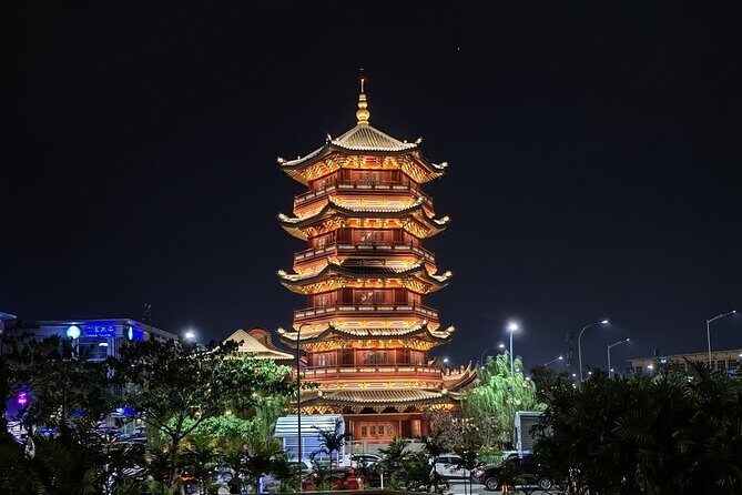 Half Day Tour Jakarta Aquarium and Pantai Indah Kapuk Jakarta - The Experience: Authentic, Well-Guided, and Enjoyable