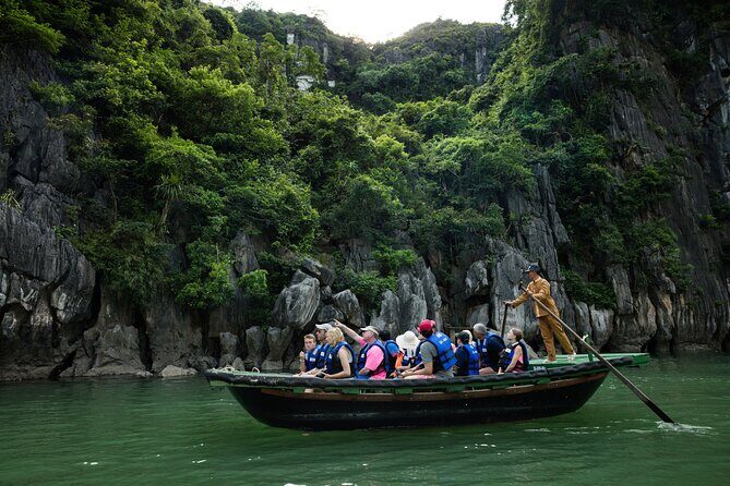 Halong Bay 2D1N Amanda Luxury Cruise with Transfers from Hanoi - The Quality of the Service and Accommodation