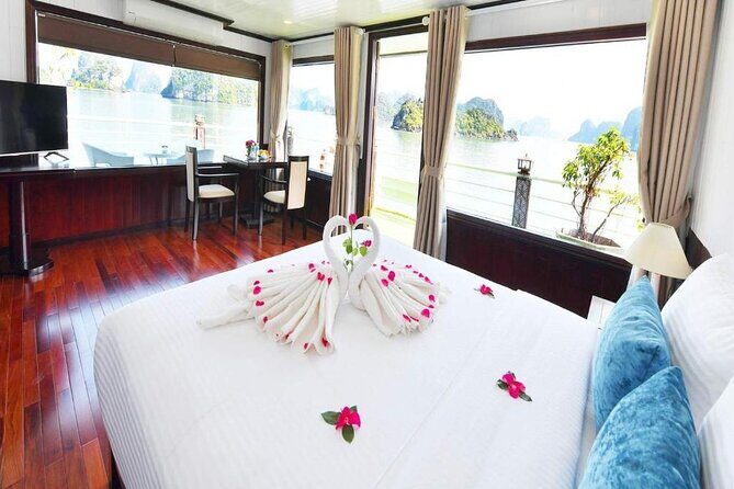 Halong Bay Deluxe Sapphire Cruise with Oceanview Balcony - What Sets the Sapphire Cruise Apart?
