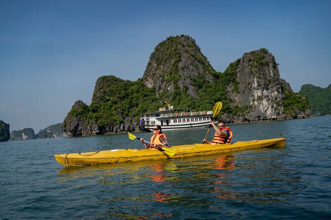 Halong Bay Luxury Day Tour: Buffet Lunch, Kayaking & Jacuzzi - The Value of This Tour