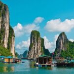 Halong Bay Overnight Cruise 2D1N from Hanoi  Private Balcony - Boarding and First Impressions