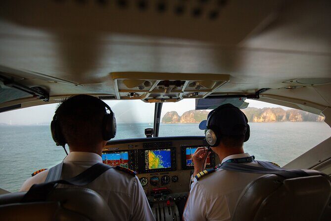 Halong Bay Seaplane- A bird's eye view experience from Sky ( 25') - The Sum Up