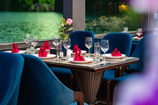 Halong Bay VIP Cruise from Hanoi Kayak, Cave Discovery & Party - Adventure and Exploration