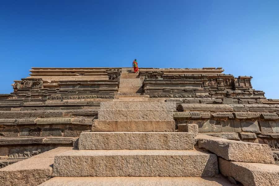 Hampi Hidden Stories: Guided Walk to Step Back into History - In-Depth Look at Iconic Sites
