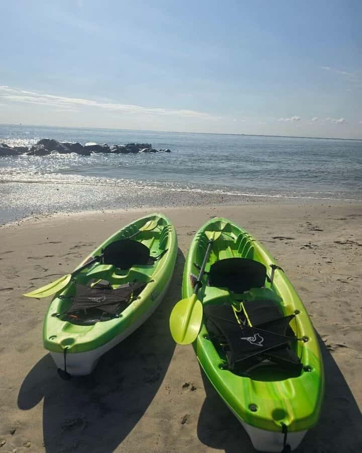Hampton: Sit-on-Top Kayak Rental at Buckroe Beach - The Scenic Side of Buckroe Beach