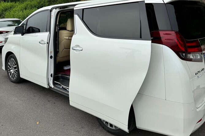 Haneda Airport(HND) Private Transfer to Central Tokyo (1-9 pax) - Practical Details and Tips