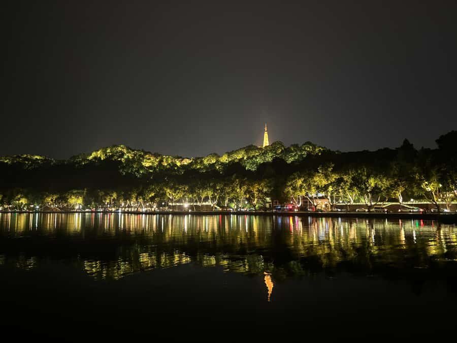 Hangzhou After Dark: Baoshi Hill for the Adventurous - The Itinerary: What’s Included?