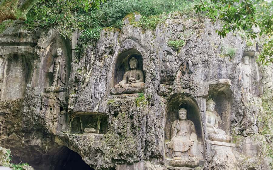 Hangzhou: Lingyin Temple and Feilai Peak Guided Tour - In-Depth Breakdown of the Itinerary