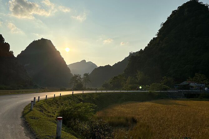 Hanoi - Cao Bang city - Ban Gioc Warterfall 2days/2nights ED7 - Price and Value Analysis