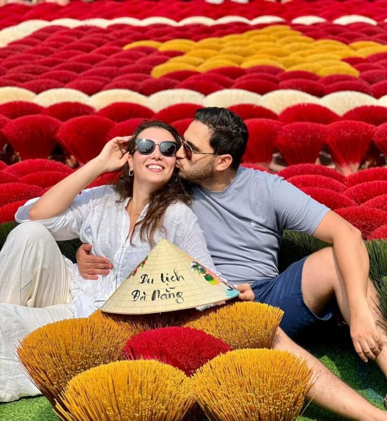 Hanoi: Du Du Sculpture Village or Hat & Incense Village - Authentic Culture and Craftsmanship: What Travelers Say