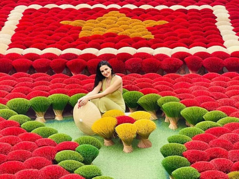 Hanoi: Embroidery Village Or Hat Village & Incense Village - The Itinerary and Logistics