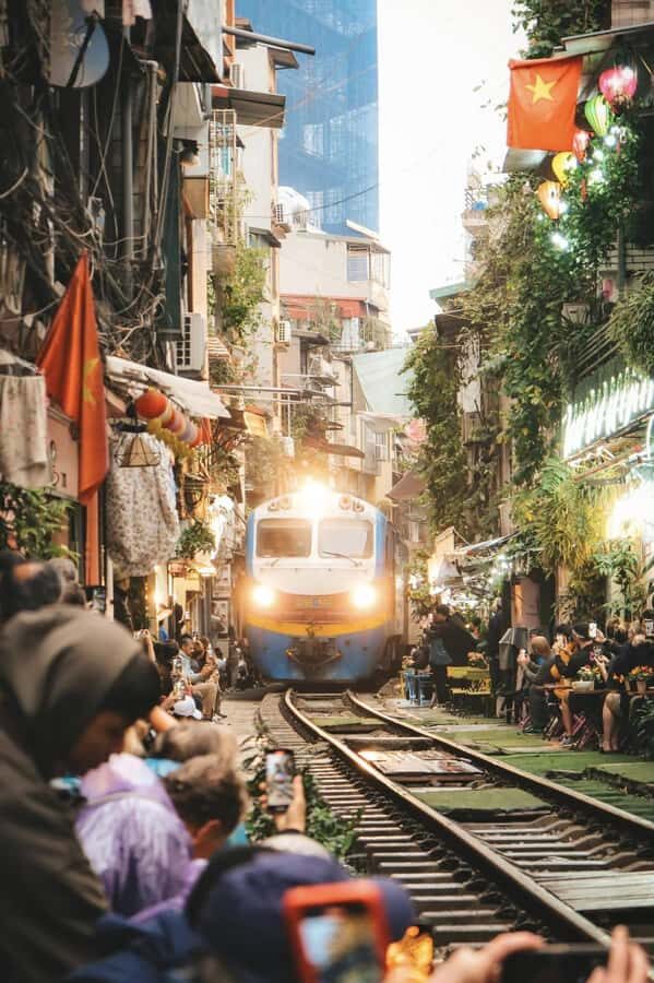 Hanoi: Guided Food Tour with Train Street Visit - Why This Tour Works for Travelers