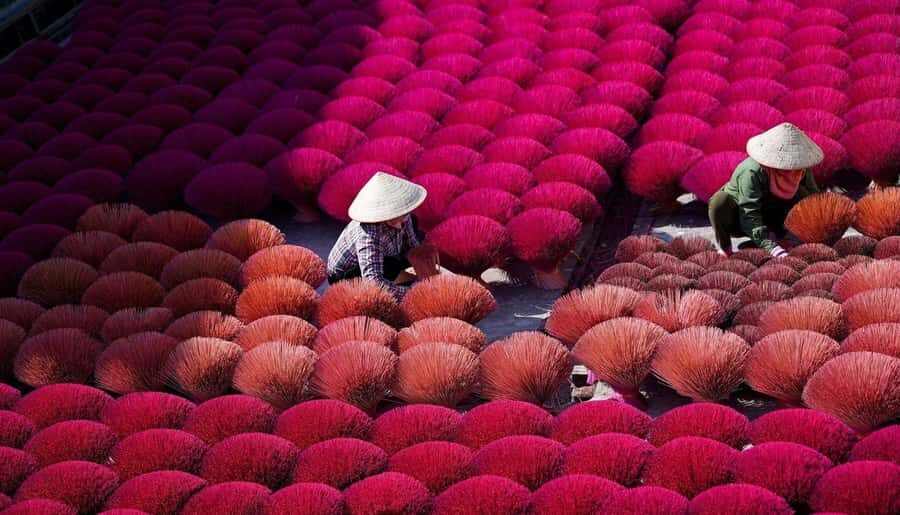 Hanoi: Incense Village & Hat or Shoe Factory, Perfume Pagoda - The Practical Side: How the Tour Works
