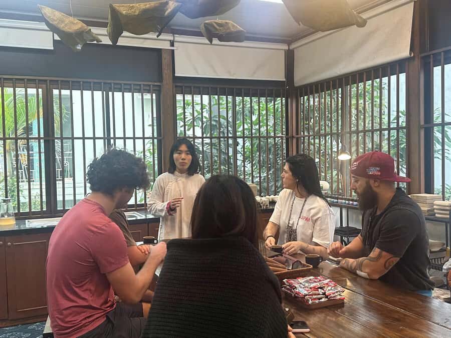 Hanoi: Mc Thôn Art Space Entry with Coffee or Tea - The Experience in Detail