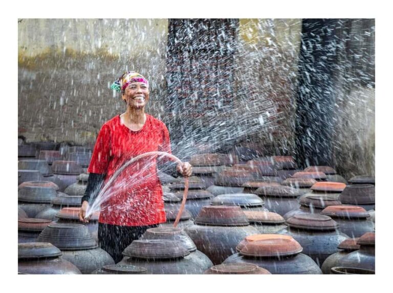 Hanoi: Sauce Village & Hanoi Museum or Hat & Incense Village - Discovering Hanoi’s Modern and Ancient Sides