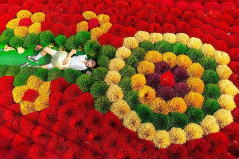 Hanoi: Thuy Ung Horn Comb Village or Hat and Incense Village - The Practicalities