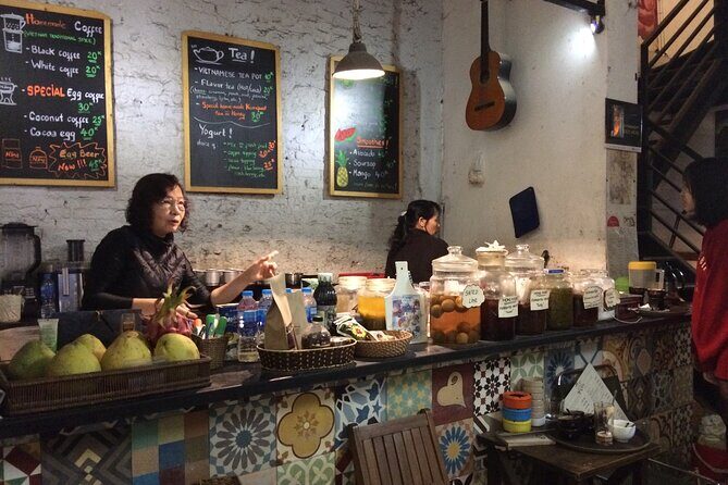 Hanoi: Walking and Cyclo ride Guided Tour with Lunch - The Cyclo Ride: A Relaxing Way to See Hanoi