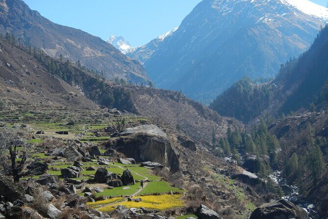 Harkidun Trek Explore the Authentic Himalayas - Day 1: Arriving in Sankri