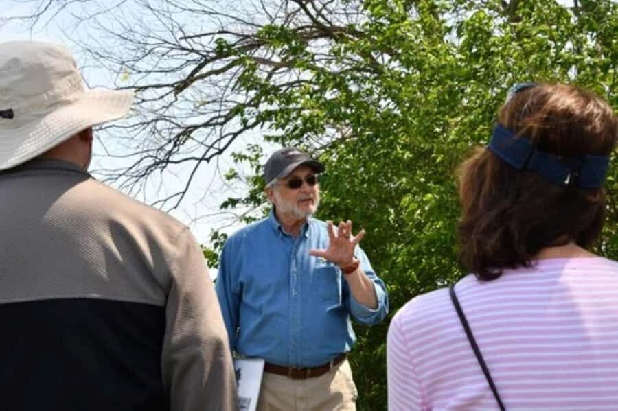 Harpers Ferry: Guided History & Battlefield Tour - Walking Through Old Town Harpers Ferry