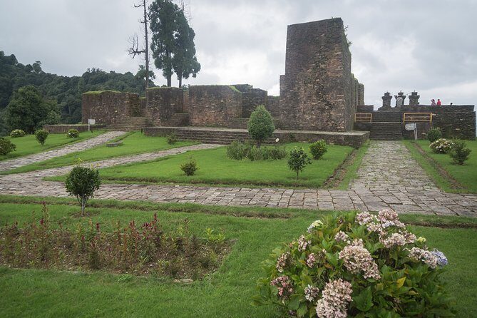 Heritage & Cultural Walk of Pelling (2 Hours Guided Walking Tour) - What Makes This Tour Stand Out