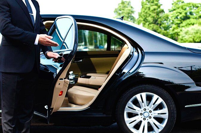 Hewanorra International Airport (UVF) Transfer - The Benefits of a Private, Guided Transfer