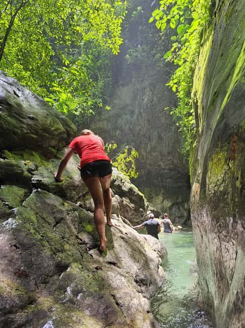 Hiking Tabernacle Thundering Waterfall - What Makes This Tour Special?