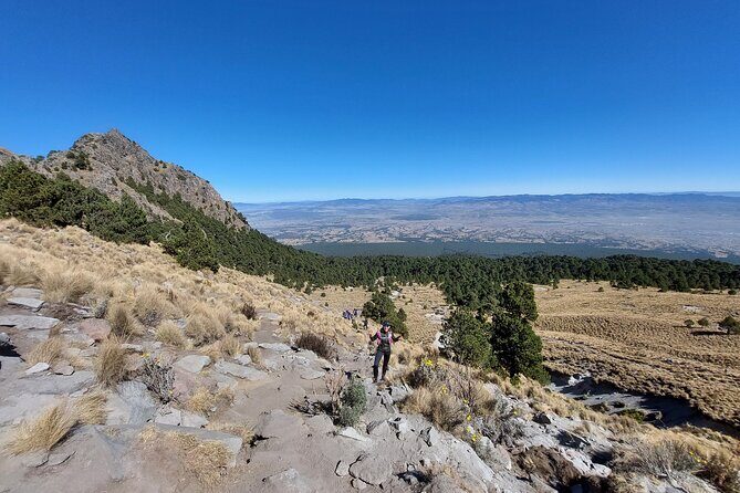 Hiking Tour to volcano La Malinche from Puebla (private tour) - Detailed Breakdown of the Itinerary