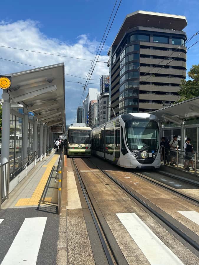 Hiroshima: Peace Memorial, Castle & Garden Walking Tour - The Experience in Perspective