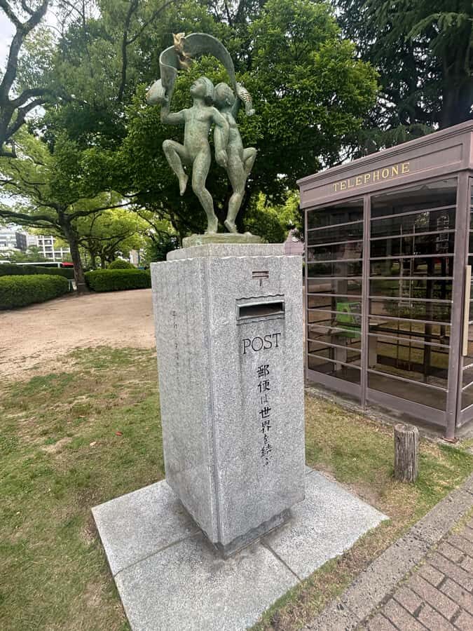 Hiroshima Peace Memorial Park: Discover the stories behind the monuments - What to Expect During the Tour