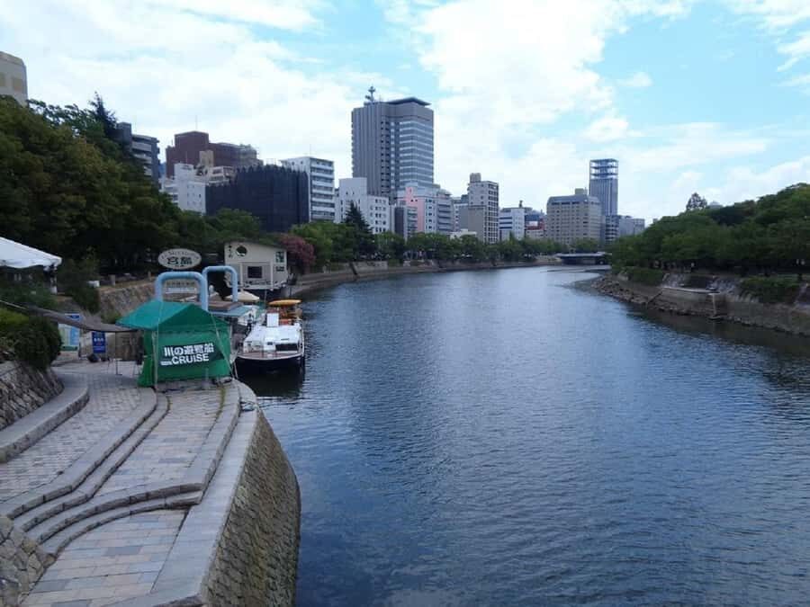 Hiroshima Waterways & Retro Street on a Guided Tour Walk - The Sum Up