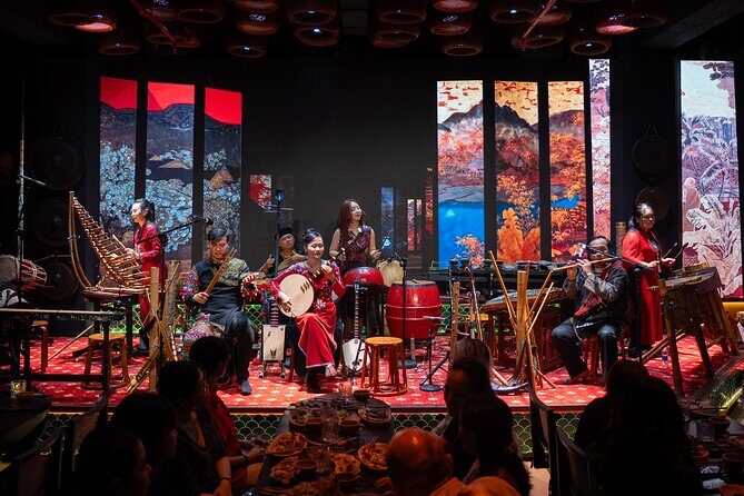 Ho Chi Minh: Chào Show with Dinner & Hotel Pickup - Transport, Timing, and Value