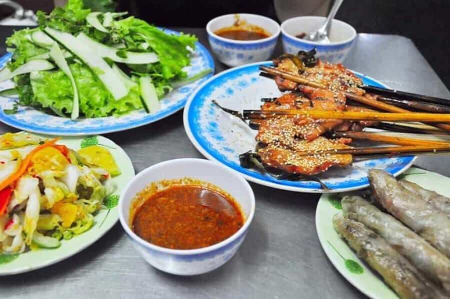 Hoi An: Food Tour - Bánh M, Cao Lu & Bánh Xèo - What to Expect: An Evening of Tastes and Tales
