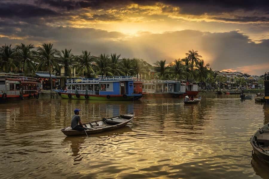 Hoi An: Sunset Social Booze Cruise - Practical Details and Tips
