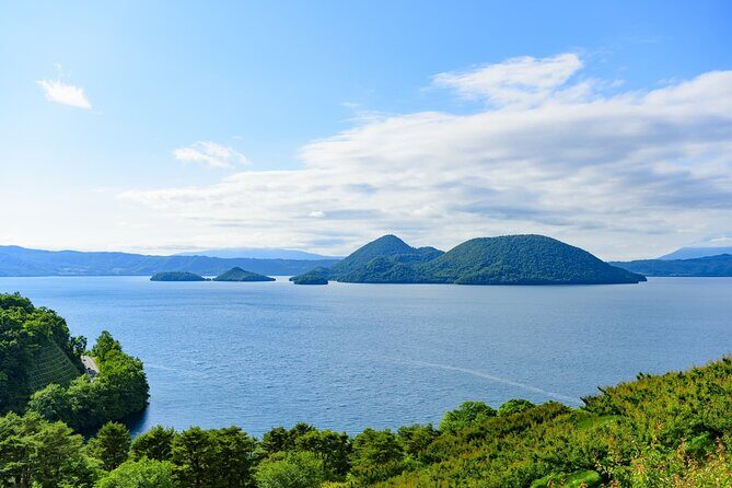 Hokkaido Day Tour: Lake Toya, Noboribetsu and Mount Usu - Discovering the Highlights of the Hokkaido Day Tour