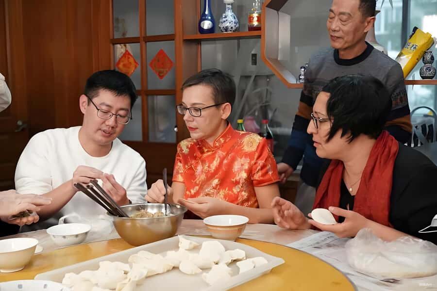 Home Visit Shanghai: Conversation & Homemade Food - Authenticity and Guide Quality