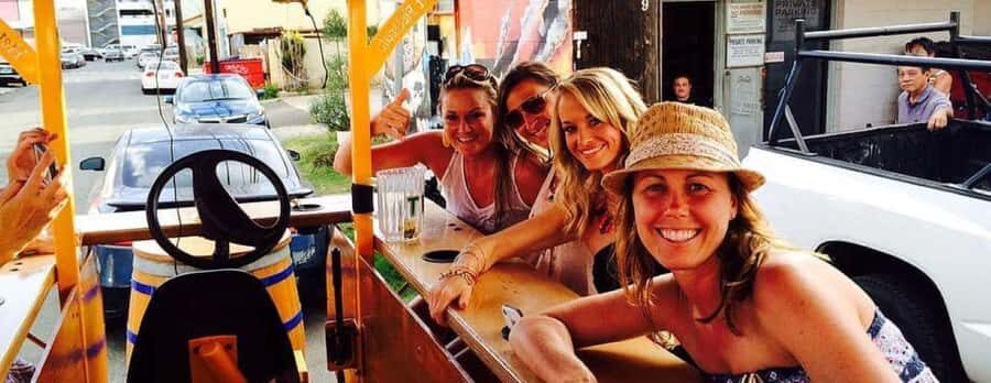 Honolulu: Kaka'ako Bar Tour by 15-Passenger Bike - Introduction: What Is the Kaka’ako Bar Tour?