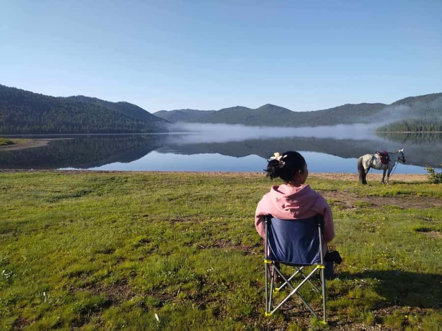 Horseback riding to Khagiin Khar lake - What Makes This Tour Stand Out?