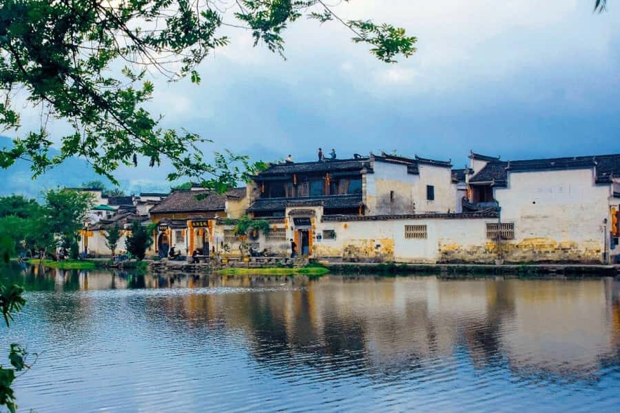 Huangshan: Hong Village Half-Day Tour with Pickup - Why This Tour Offers Good Value