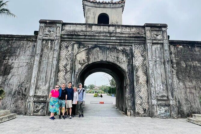 Hue to DMZ Vinh Moc Tunnels and Khe Sanh Base Tour - The Experience from Reviews and Expectations