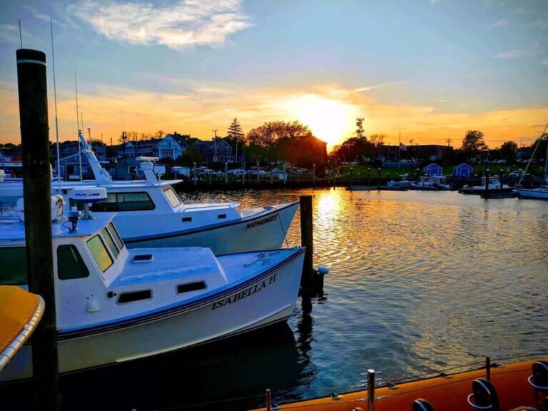 Hyannis: Live Music Sunset Cruise in Hyannis Harbor - What to Expect on the Sunset Cruise