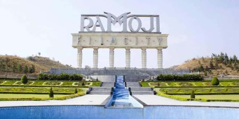 Hyderabad: Ramoji Film City Magical Full-Day Tour - Analyzing the Value