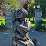 Iconic & Obscure Walking Tour in Victoria - The Experience: What You Can Expect