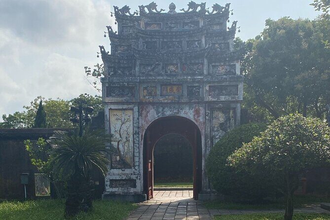 Imperial Citadel of Hue : A Full-Day Tour from Hoi An and Da Nang - Practical Considerations