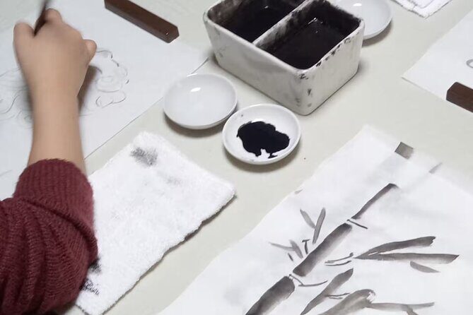 Ink Painting and Stone Seal Workshop - The Art of Creating and Learning