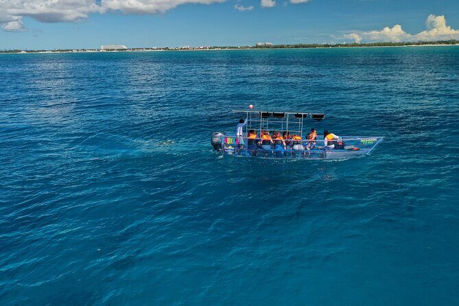 Invisible Boat to Rainbow Reef and Papa Doc Wreck - Practical Details and What Travelers Should Know