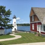 Islands, Lighthouses, and Castle Tour on the St. Lawrence River - Detailed Breakdown of the Itinerary