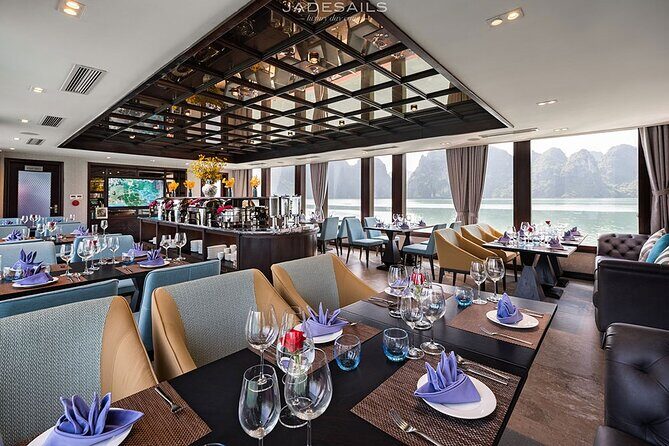 Jade Sails - Top Vip Day Cruise in Halong Bay & Lan Ha Bay - The Experience and the Reviews