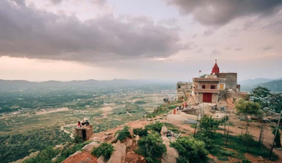 Jaipur: Ajmer & Pushkar Day Trip with Lunch and Camel Ride - What Travelers Are Saying